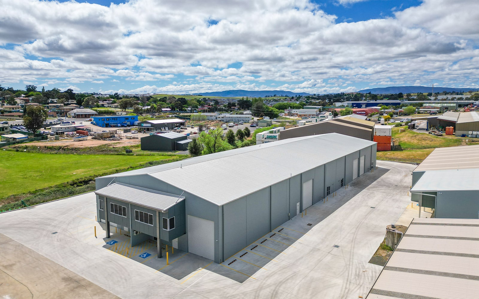 Industrial Building & Offices - Structor Projects